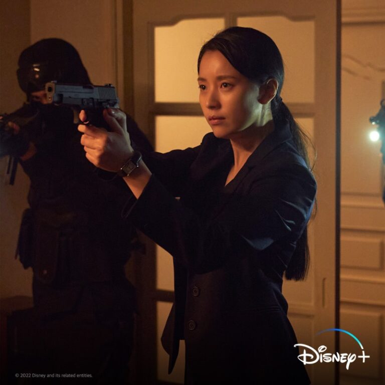 First Look at Sci-fi Disney+ K-drama Moving with Jo In Sung, Han Hyo ...